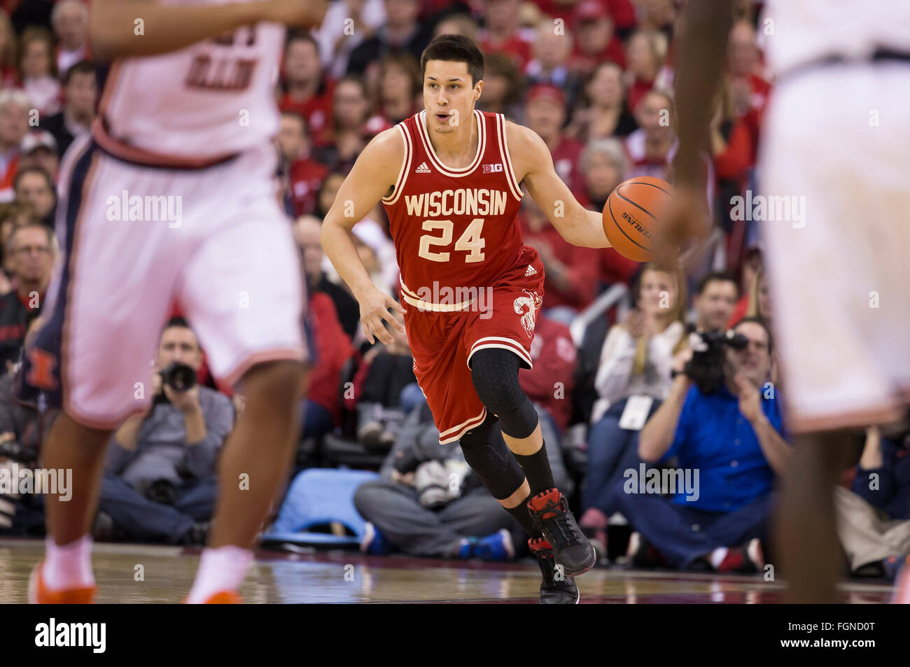 Madison, WI, USA. 21st Feb, 2016. Wisconsin Badgers guard Bronson ...