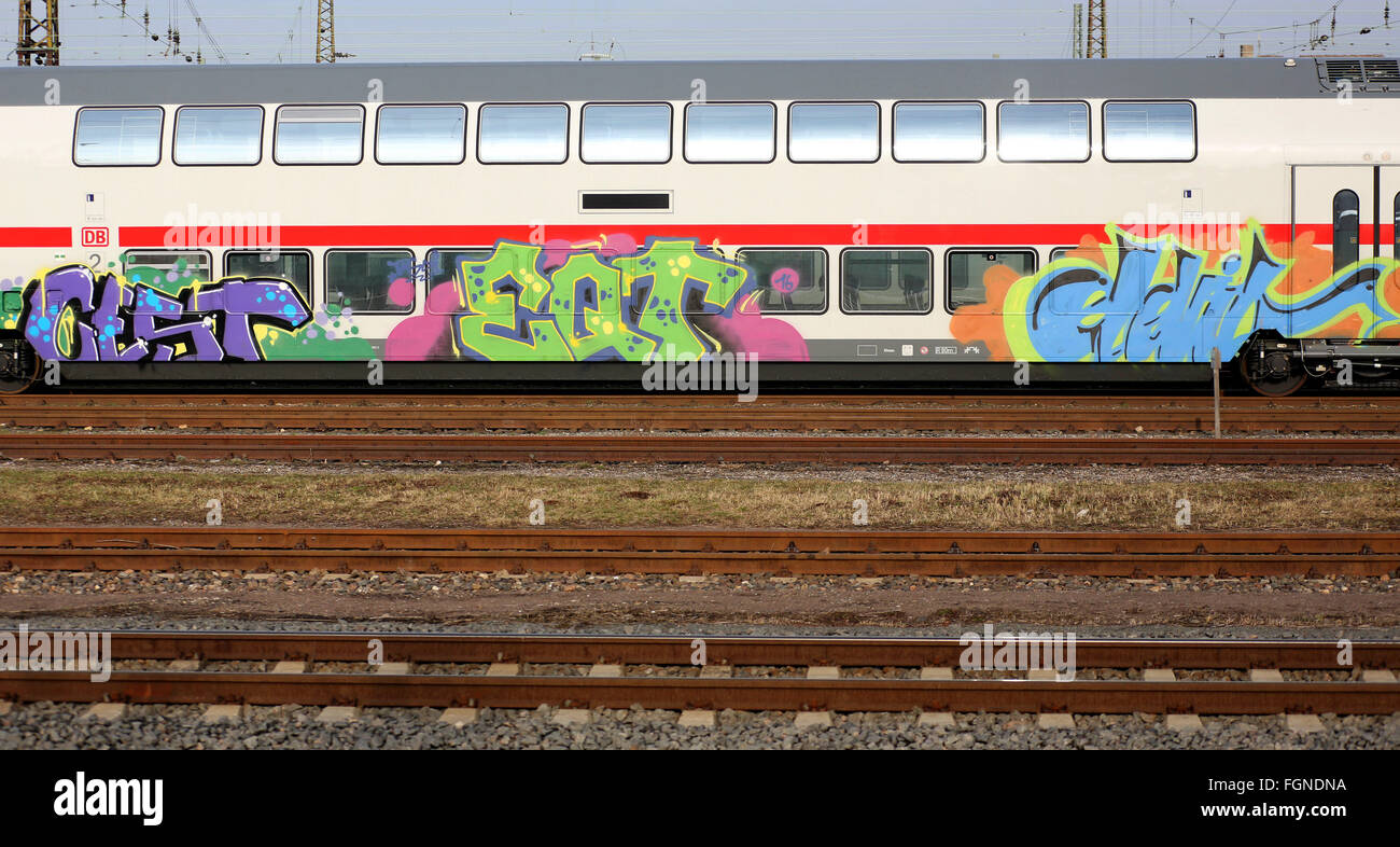 Train with graffiti hi-res stock photography and images - Alamy
