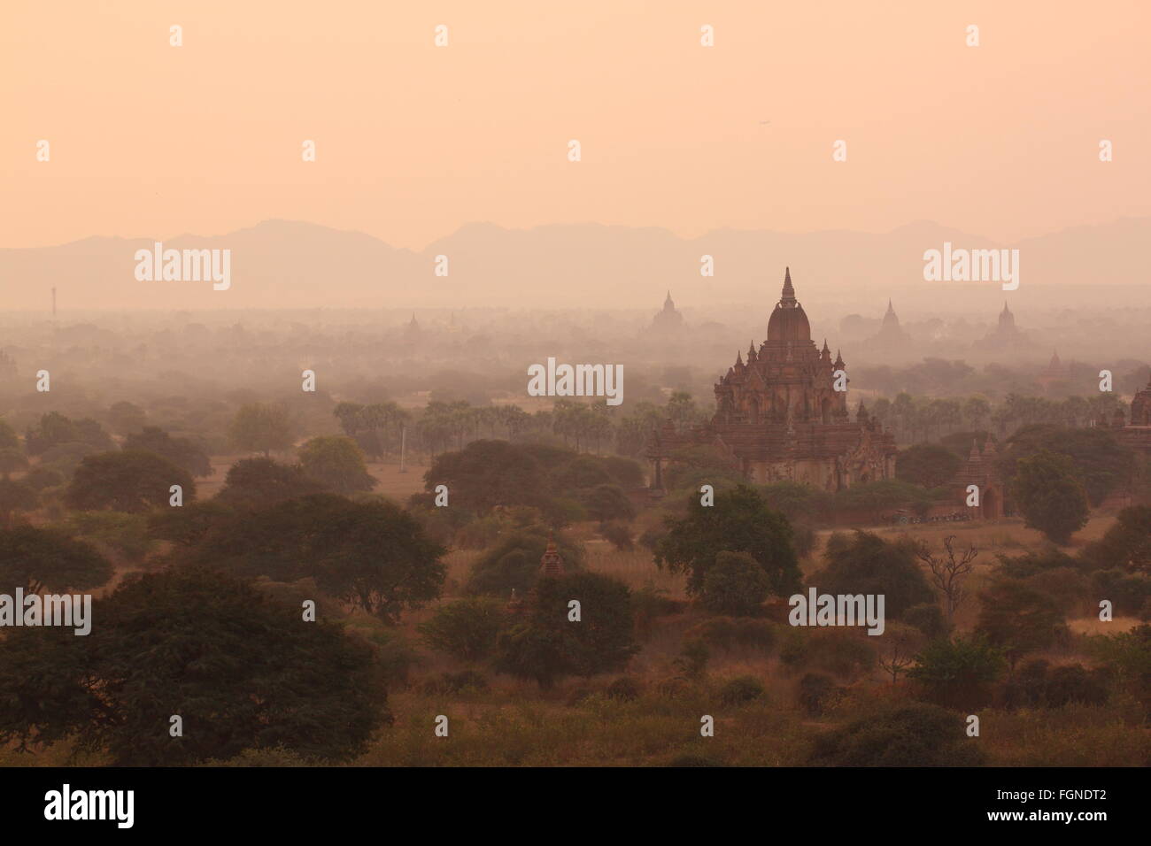 old Buddhist temples and pagodas in Bagan, Myanmar Stock Photo - Alamy