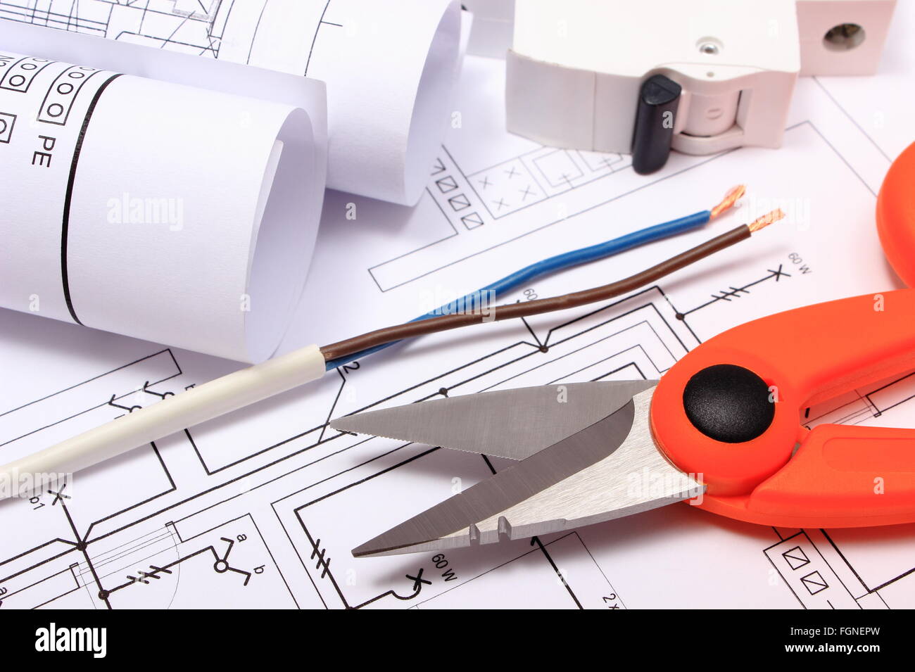 Cable cutter, electric wire and fuse, rolls of electrical diagrams ...