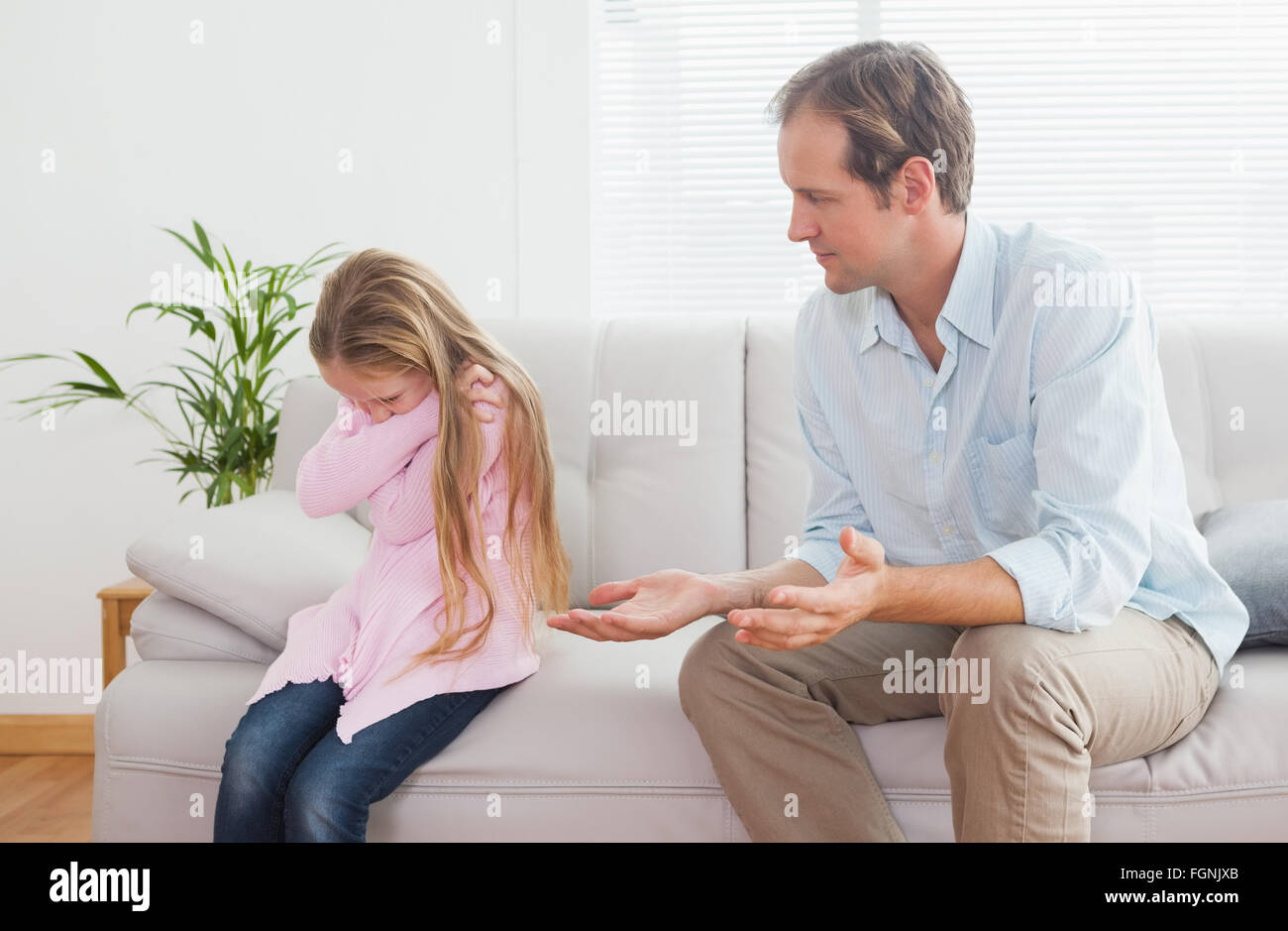 Daughter father argument hi-res stock photography and images - Alamy