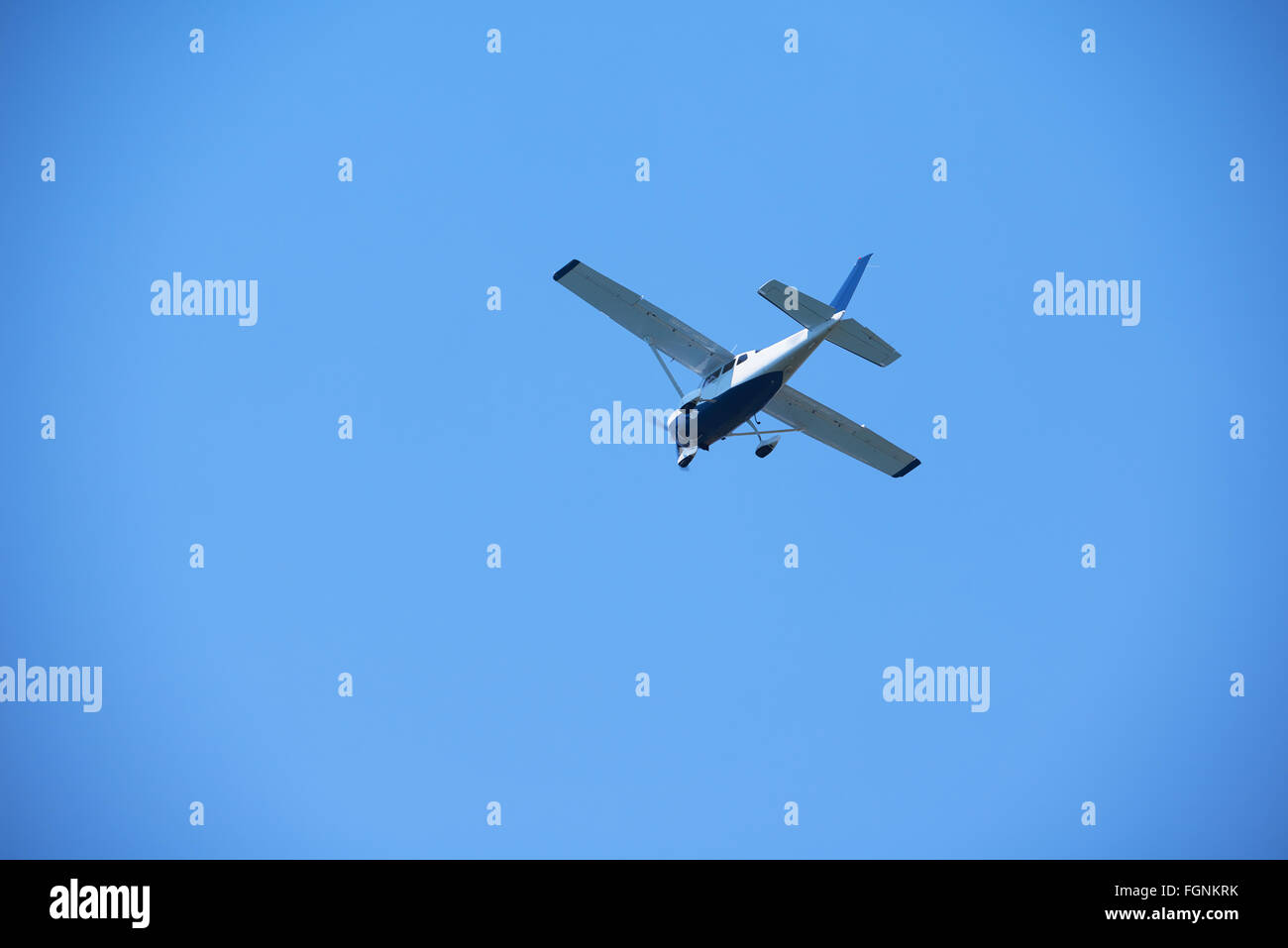 Small air show hi-res stock photography and images - Alamy