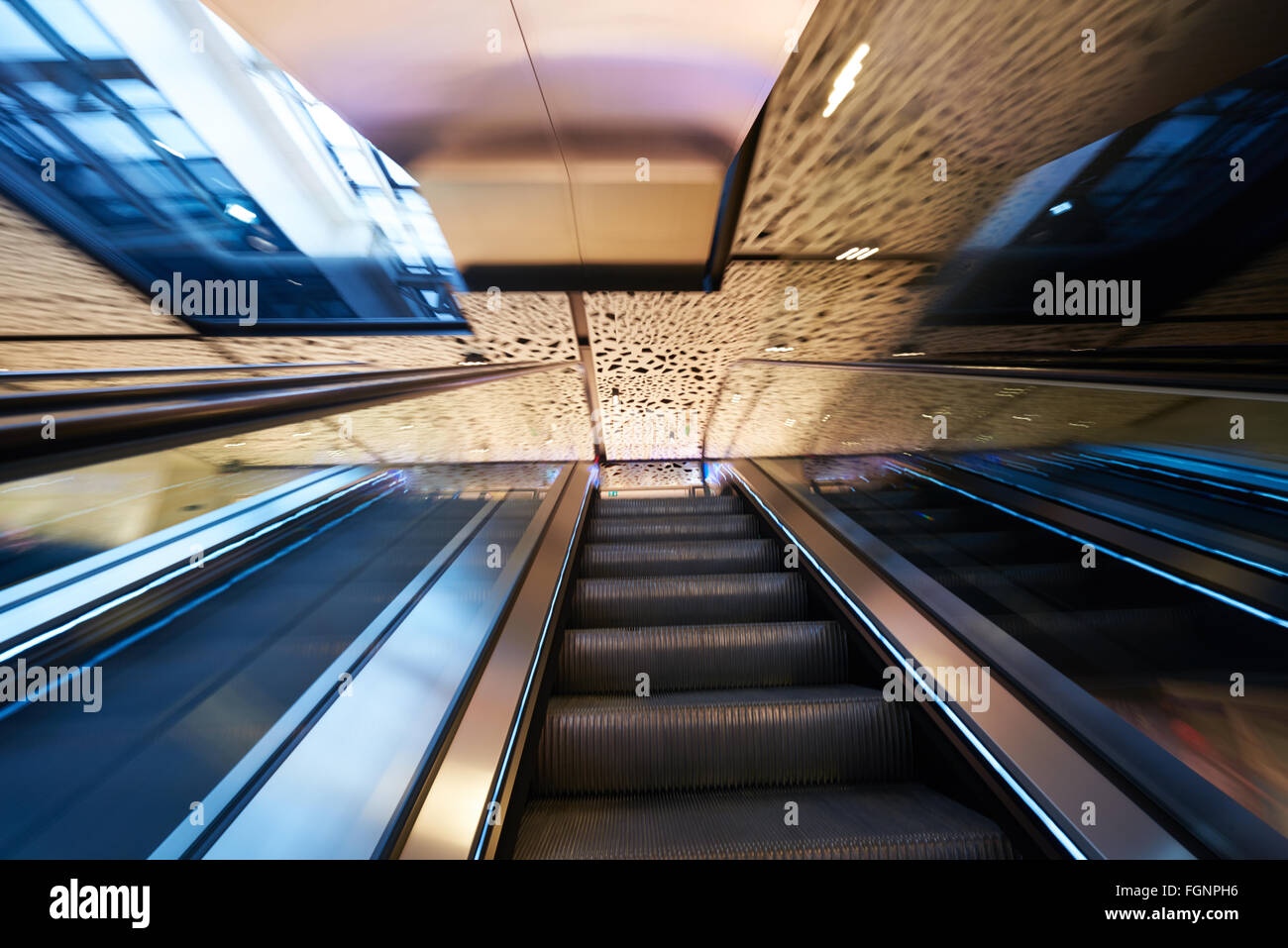 Shopping mall escalators Stock Photo - Alamy