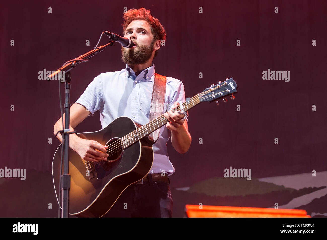 Passenger singer hi-res stock photography and images - Alamy