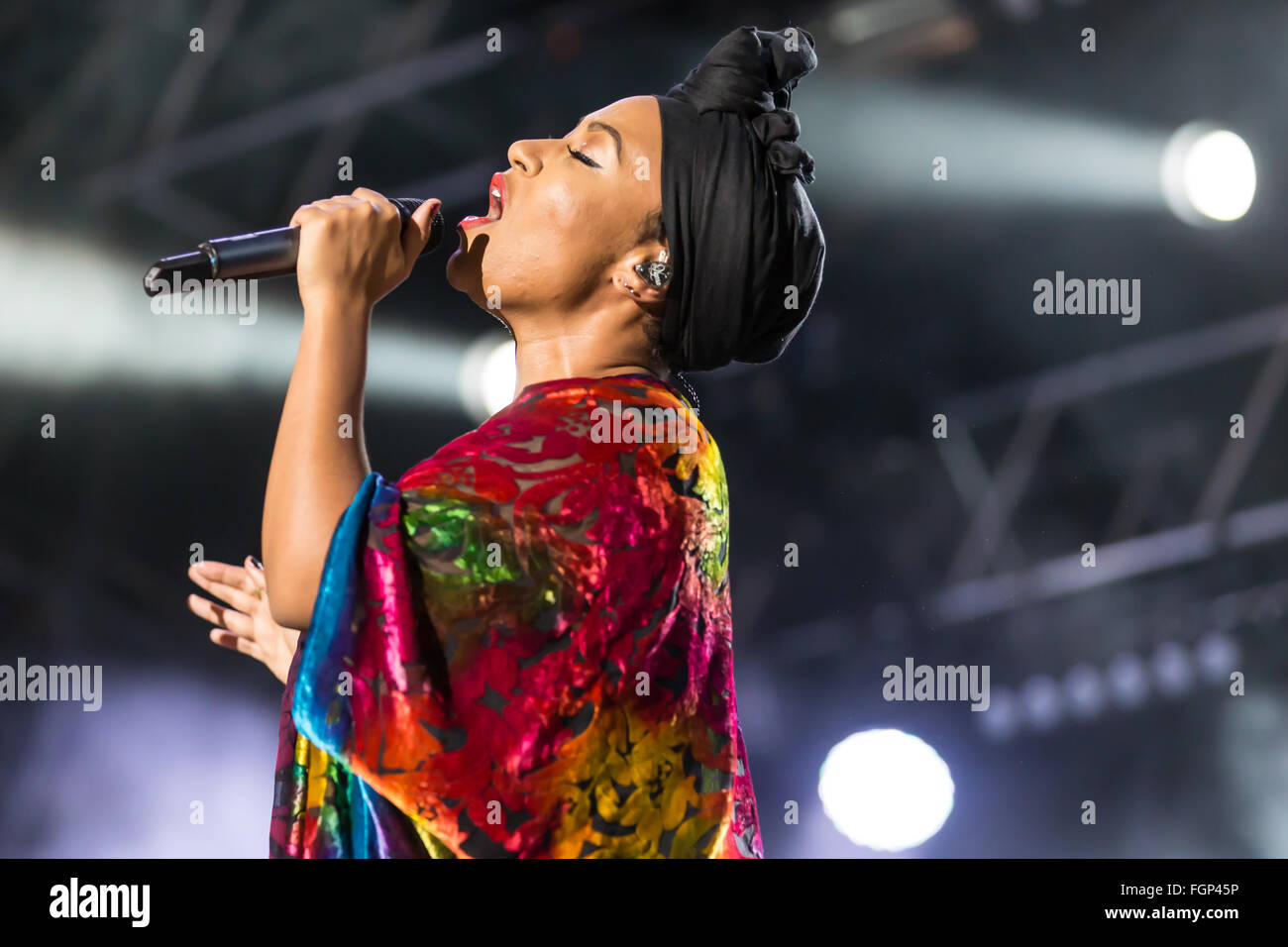 Emeli sande singer soul hi-res stock photography and images - Alamy