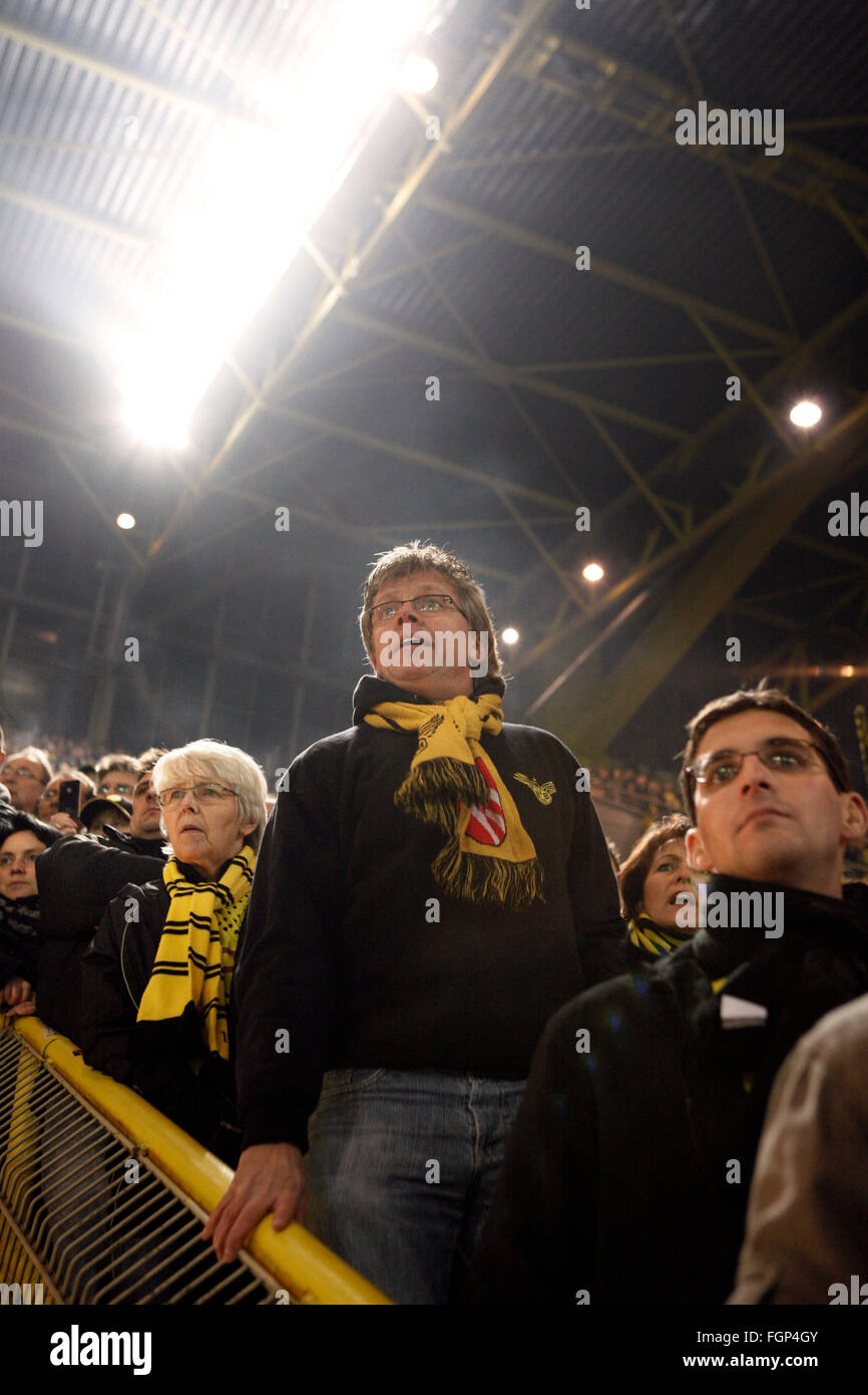 Dortmund south stand hi-res stock photography and images - Alamy