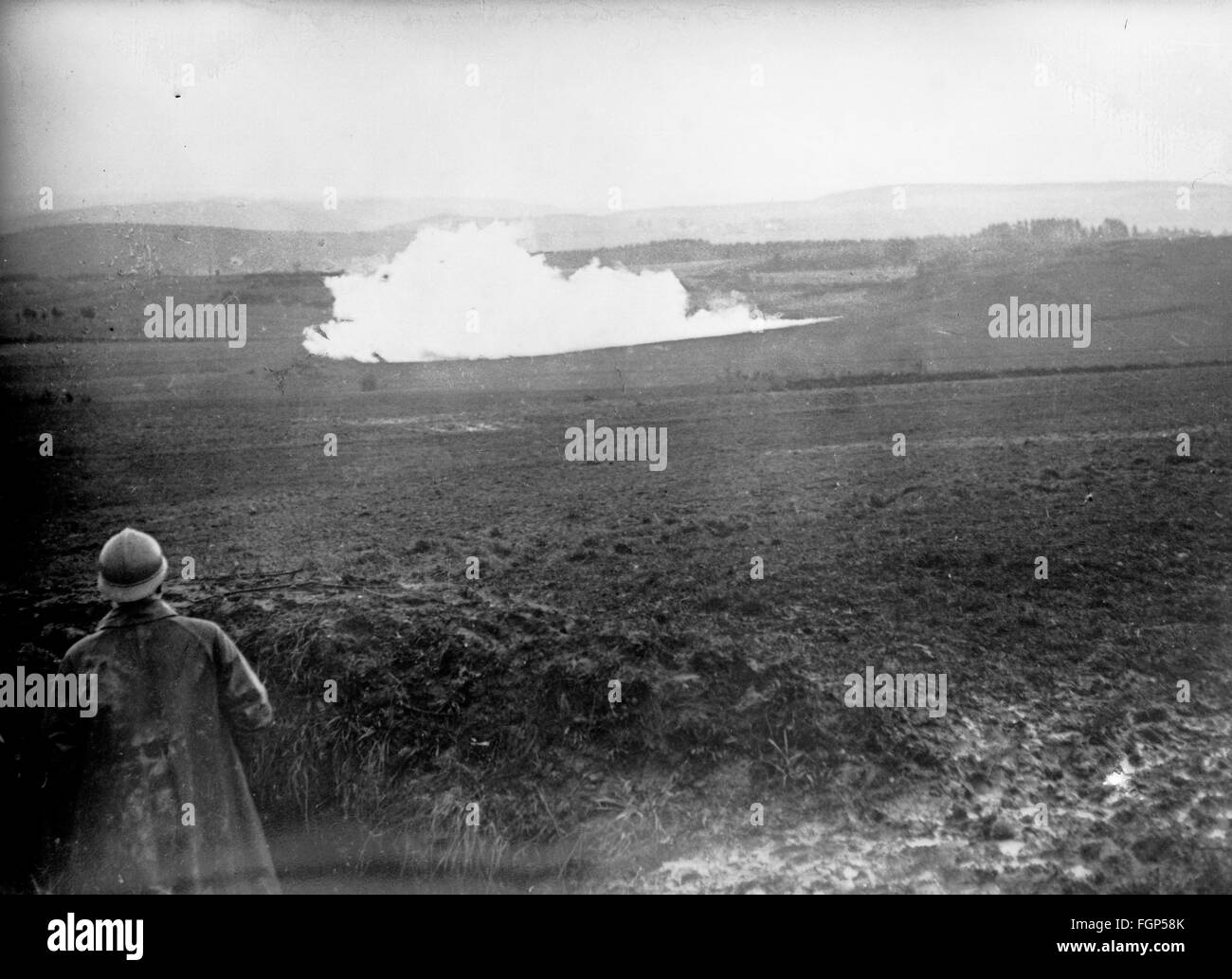 Mine explosion hi-res stock photography and images - Alamy