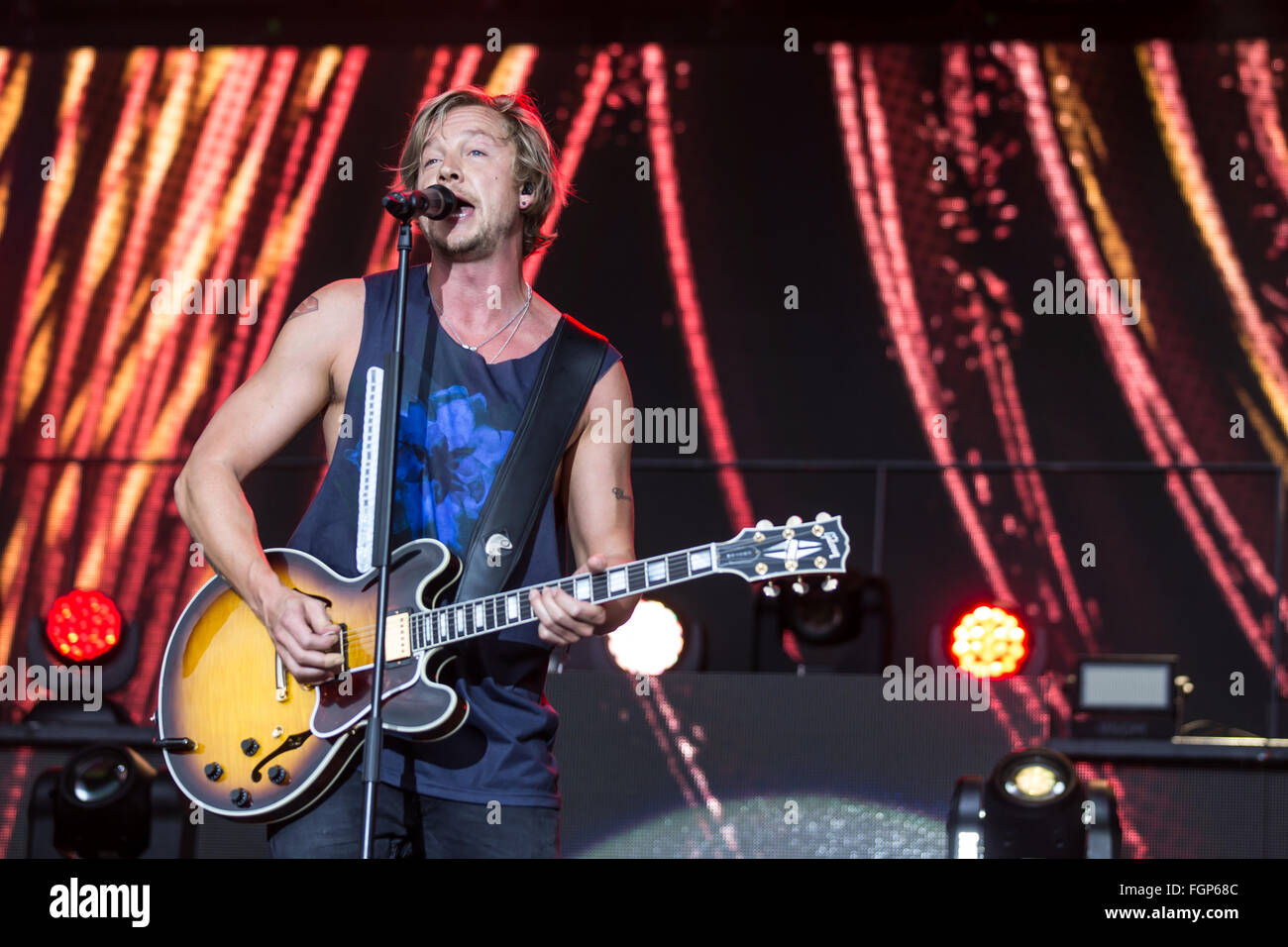 Sound avenue hi-res stock photography and images - Alamy