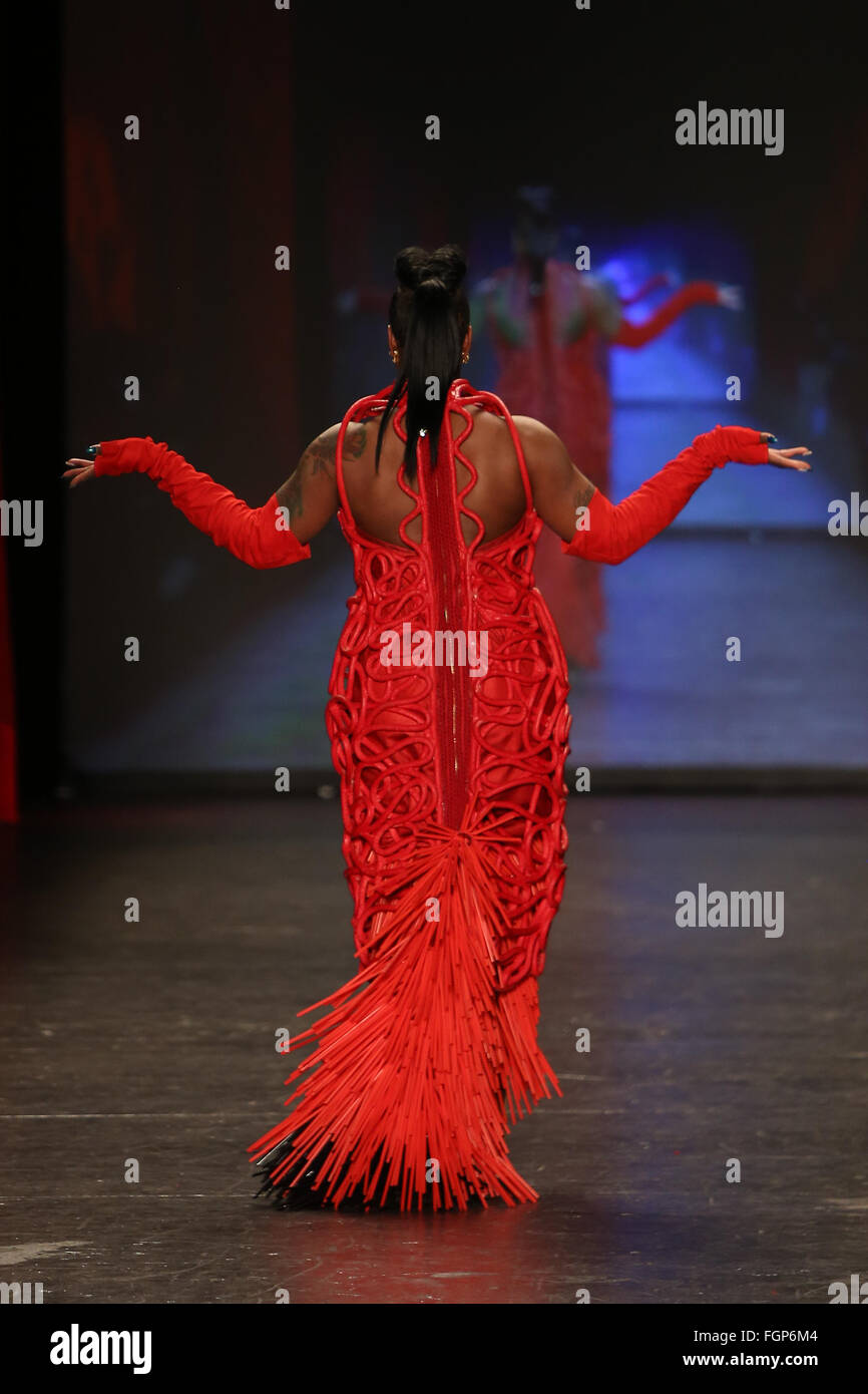 Ta'Rhonda Jones wears Conrad Booker at Go Red for Women Red Dress ...