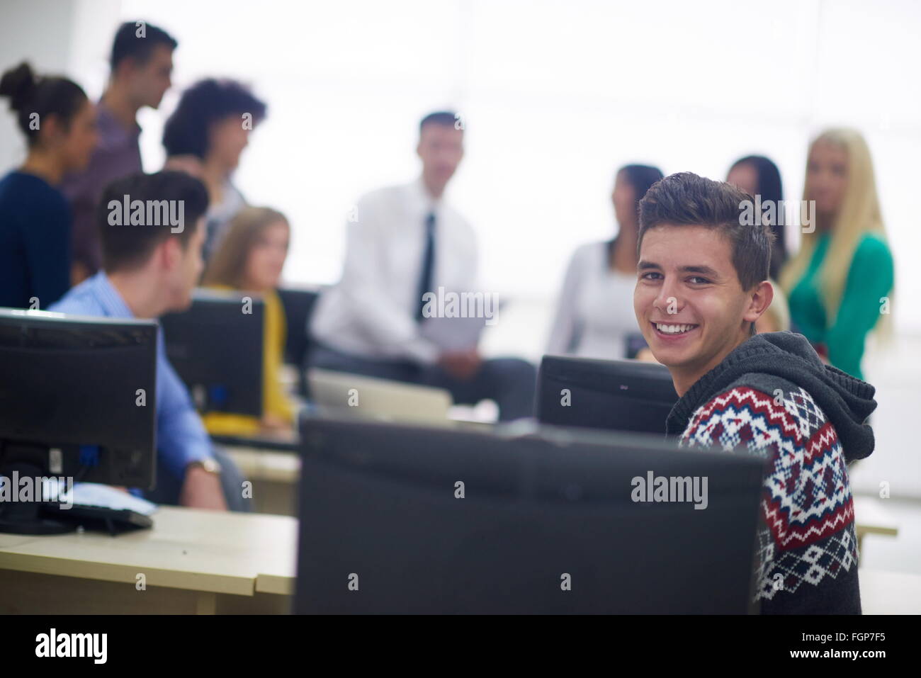 students group in computer lab classroom Stock Photo - Alamy