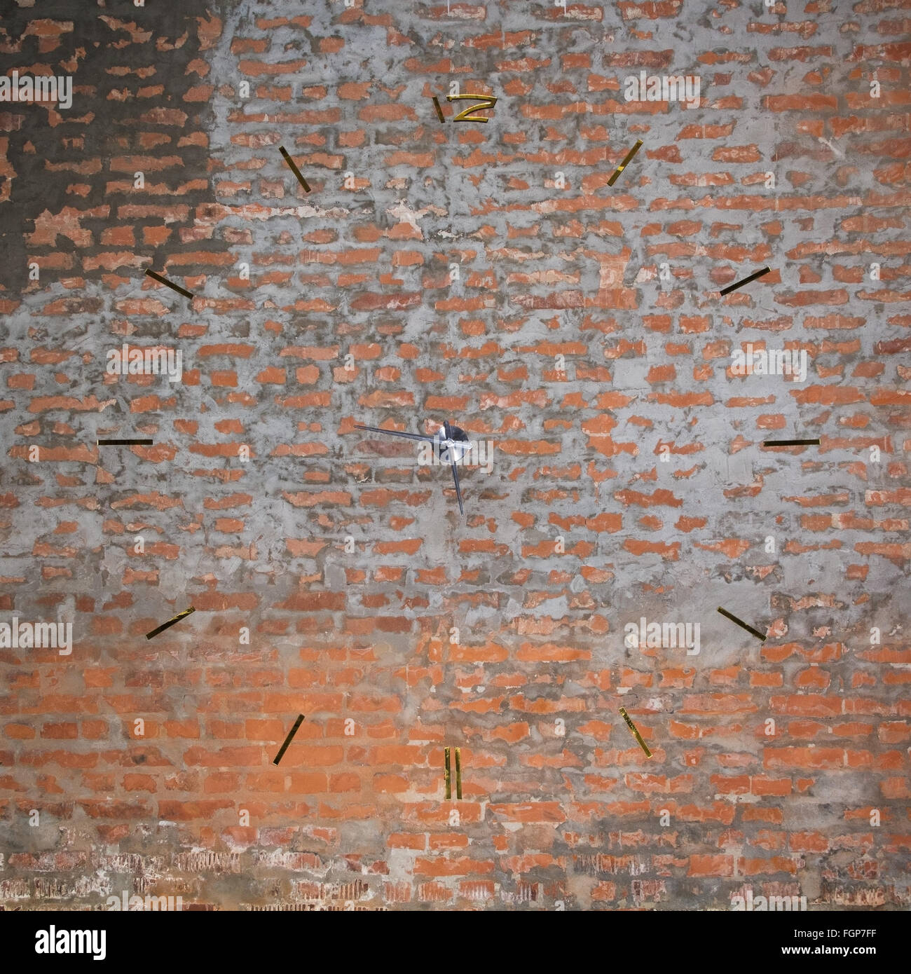 Brick wall with clock hi-res stock photography and images - Alamy