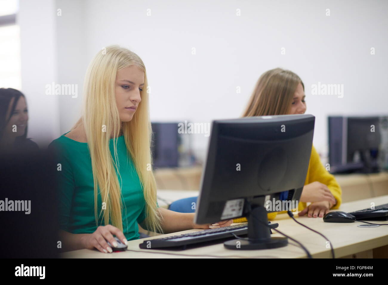 students group in computer lab classroom Stock Photo - Alamy
