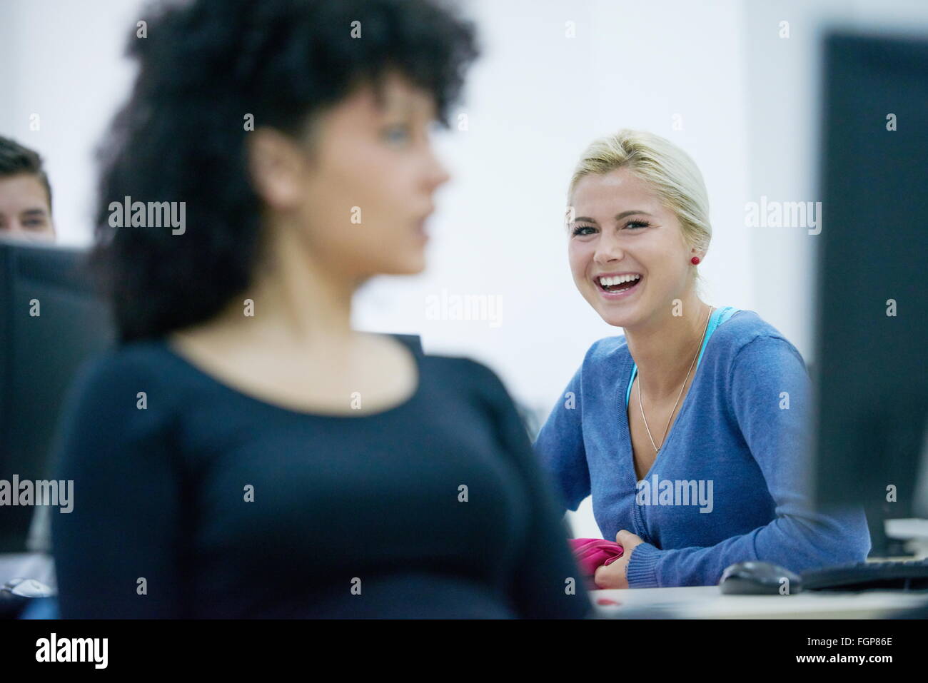 students group in computer lab classroom Stock Photo - Alamy