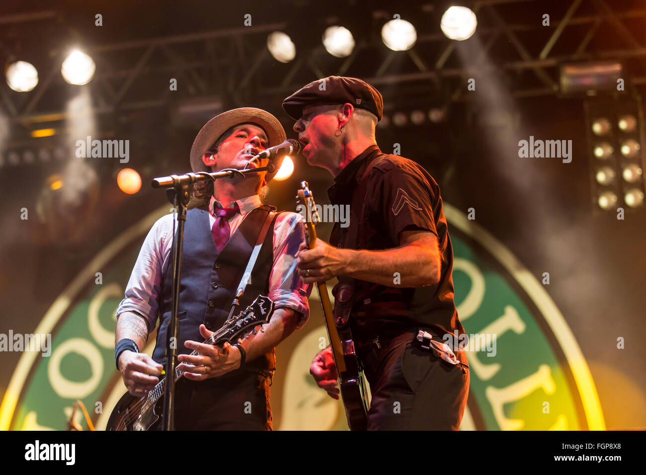 Dave king of flogging molly hi-res stock photography and images - Alamy
