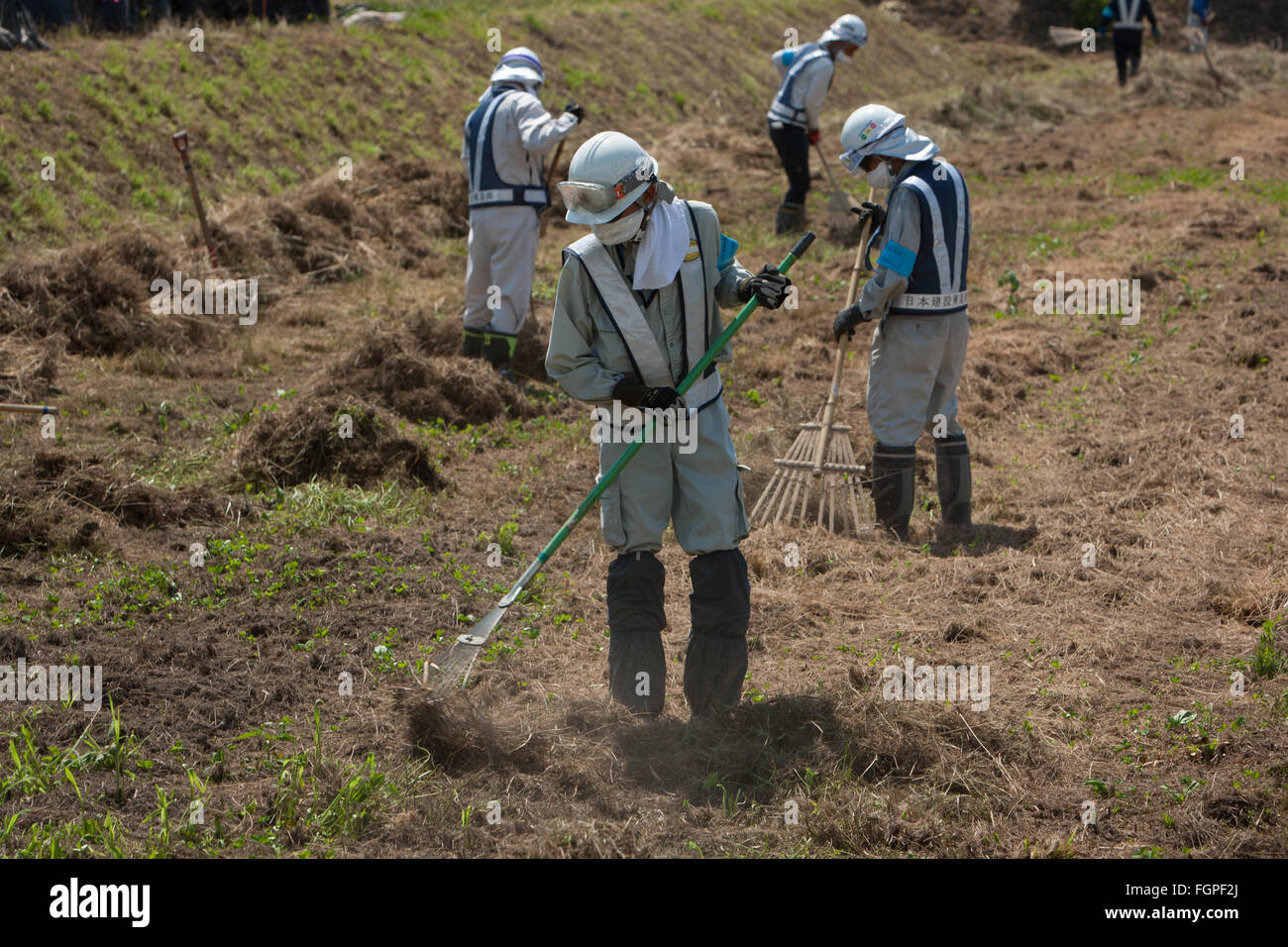 Nuclear decontamination in fukushima hi-res stock photography and ...