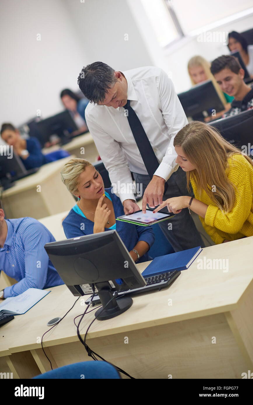 students with teacher in computer lab classrom Stock Photo - Alamy