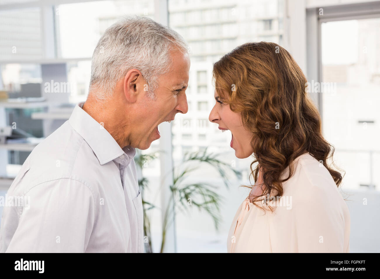 Office people unhappy dispute hi-res stock photography and images - Alamy