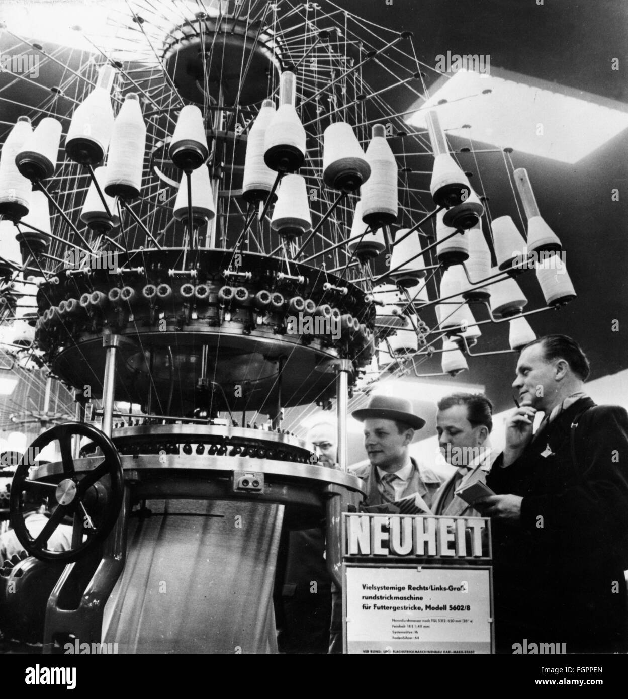 1960s fair hi-res stock photography and images - Alamy