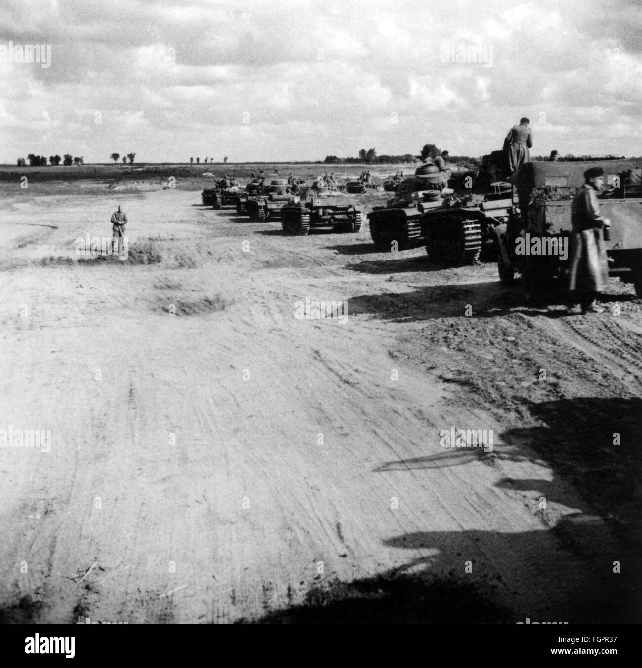 events, Second World War / WWII, Soviet Union, summer 1941, a column of ...