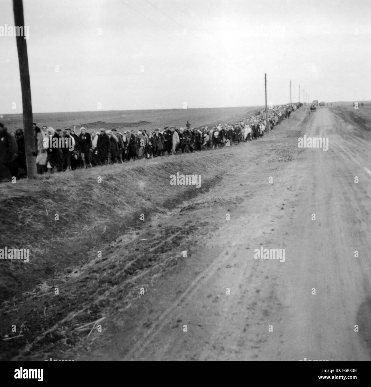 Jews soviet union 1940s hi-res stock photography and images - Alamy