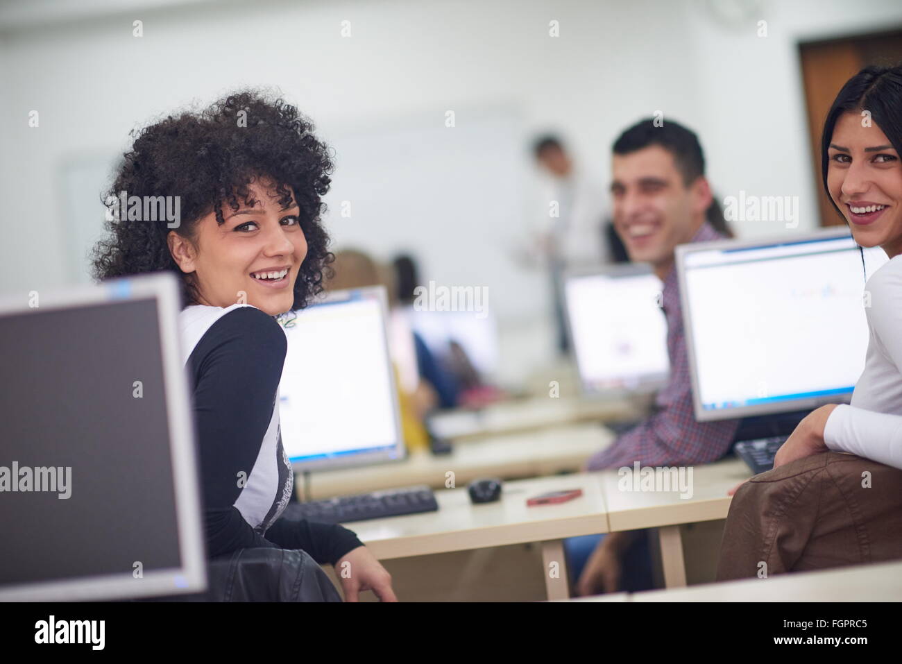 students group in computer lab classroom Stock Photo - Alamy