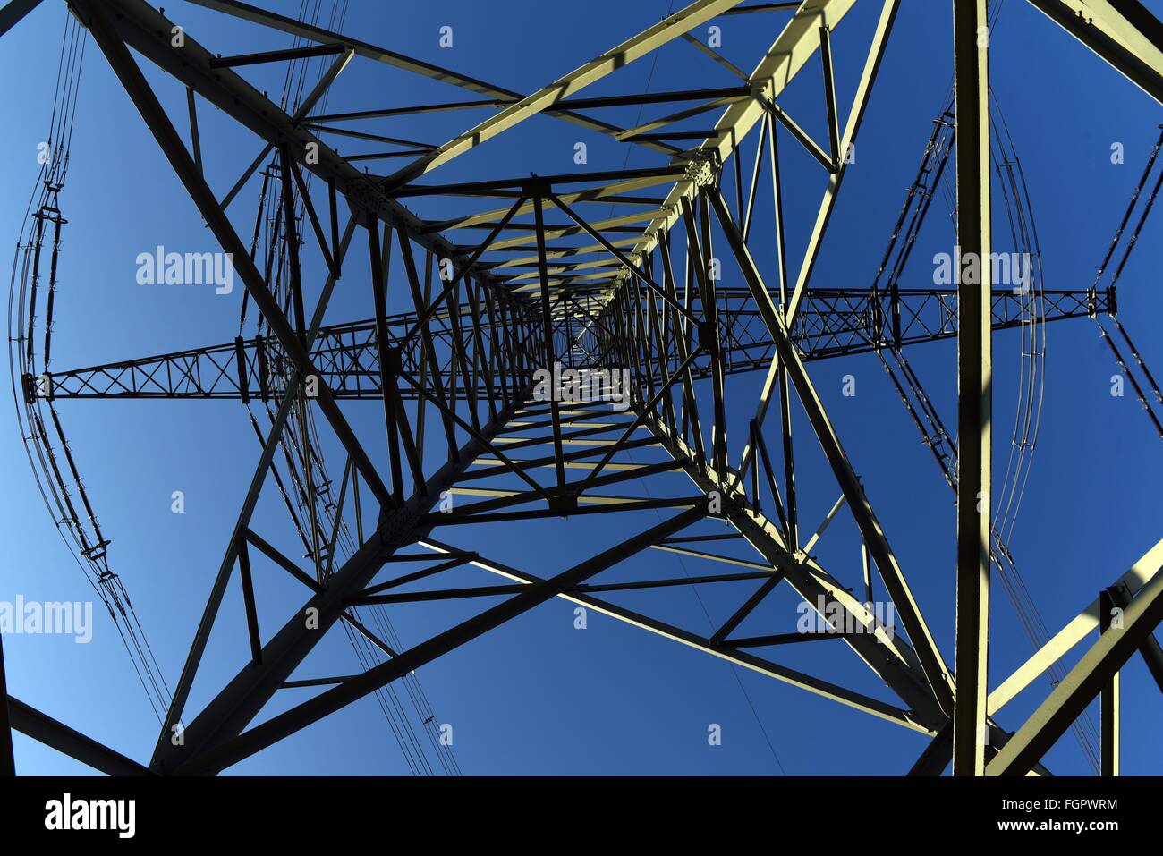 Perspective - Power pylon, photo: February 16, 2016 Stock Photo - Alamy