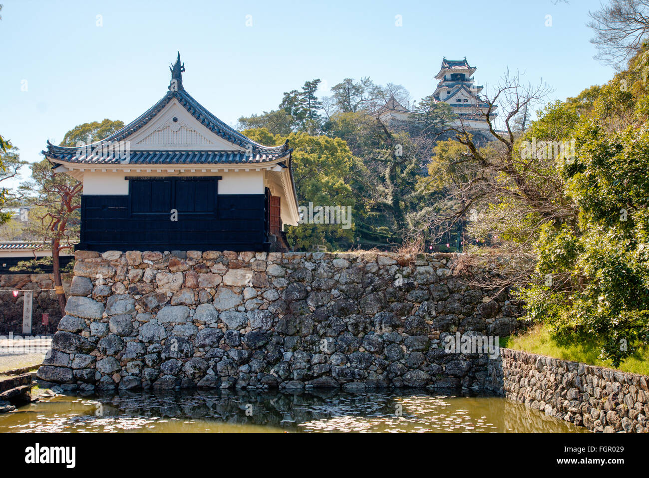 Japan, Kochi castle. AKA Taka-jo. Otemon watariyagura style main gate ...