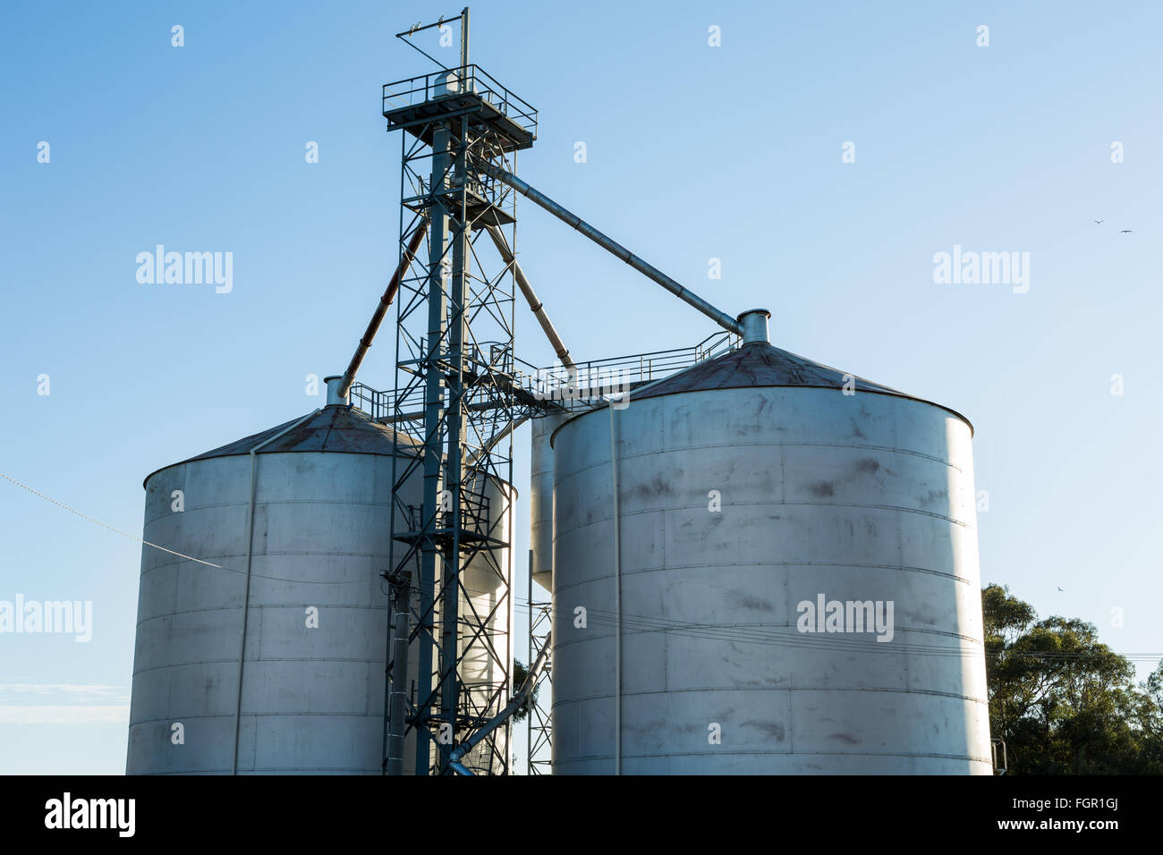 Silos set hi-res stock photography and images - Alamy