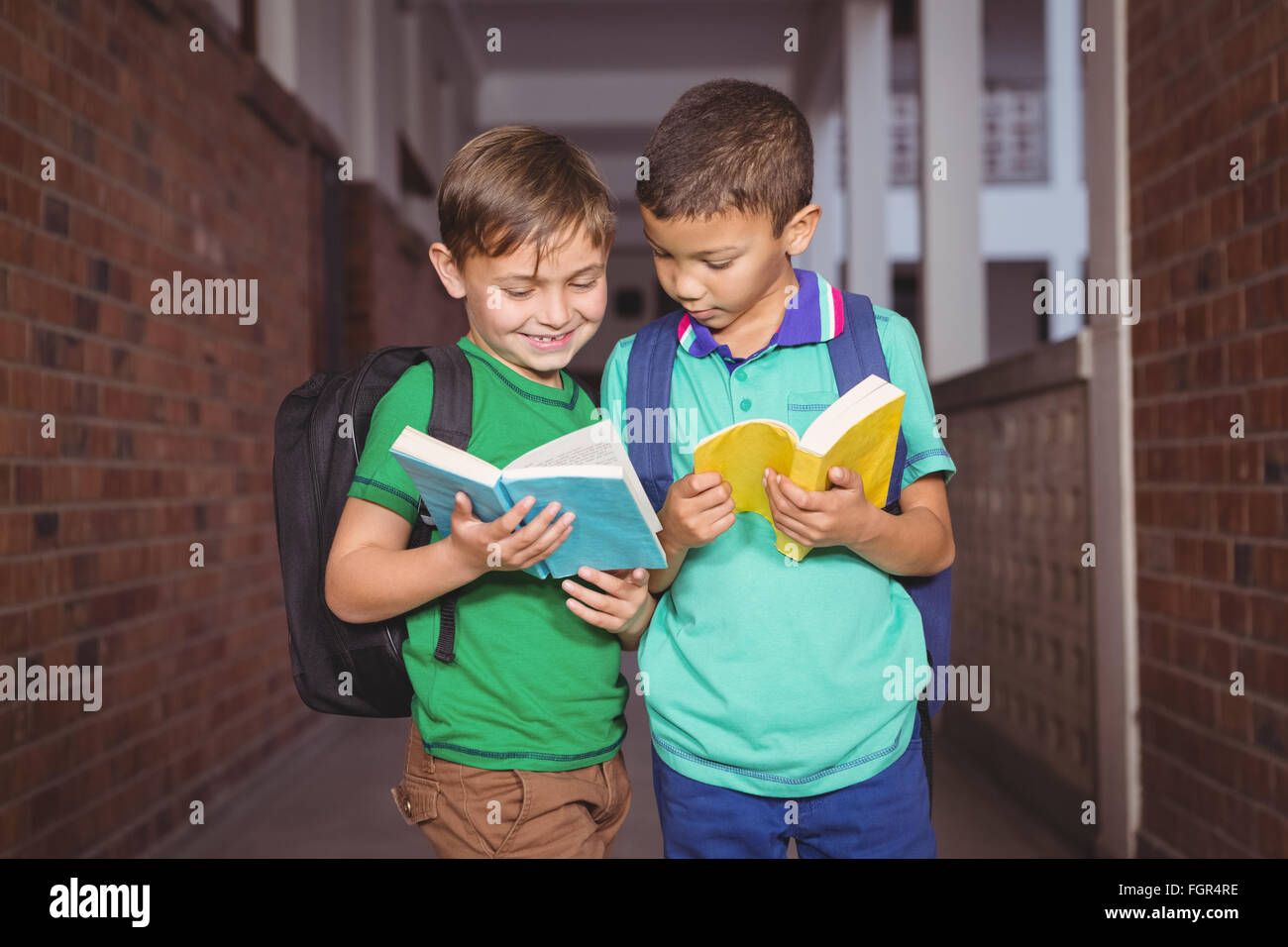 Students reading books together Stock Photo - Alamy