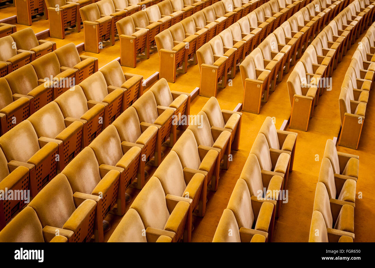 Theater auditorium hi-res stock photography and images - Alamy
