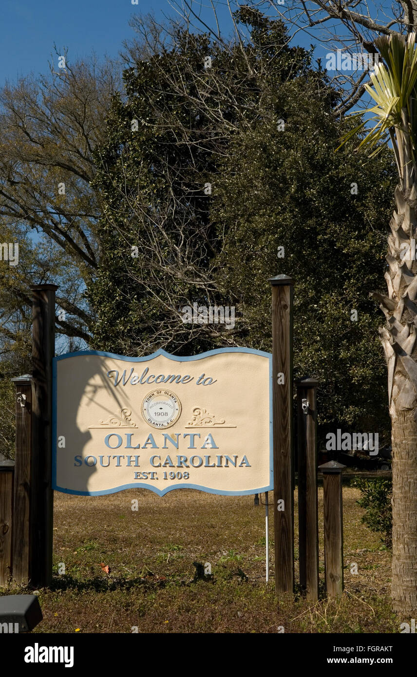 Olanta welcome sign South Carolina USA Stock Photo - Alamy