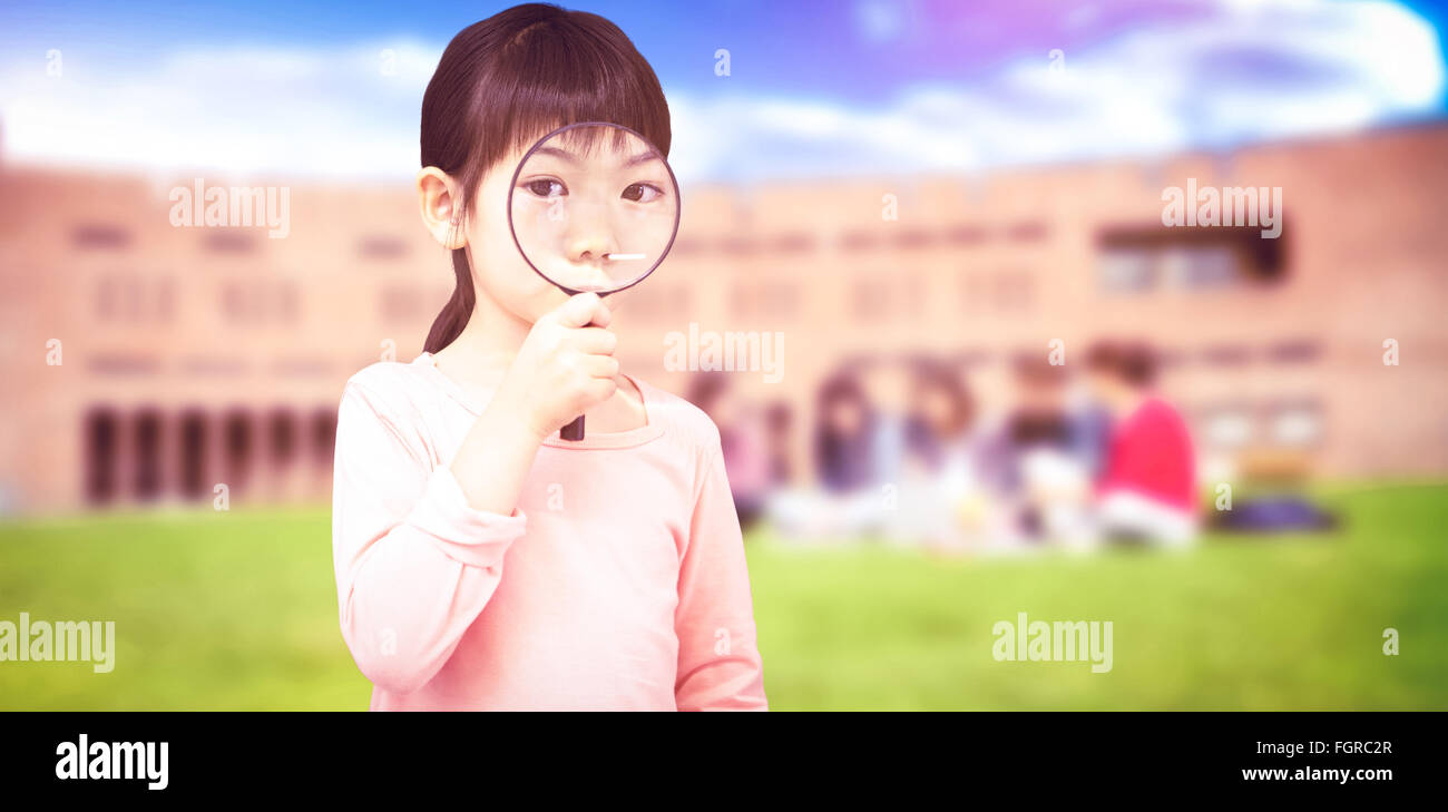 Child using magnifying glass hi-res stock photography and images - Alamy