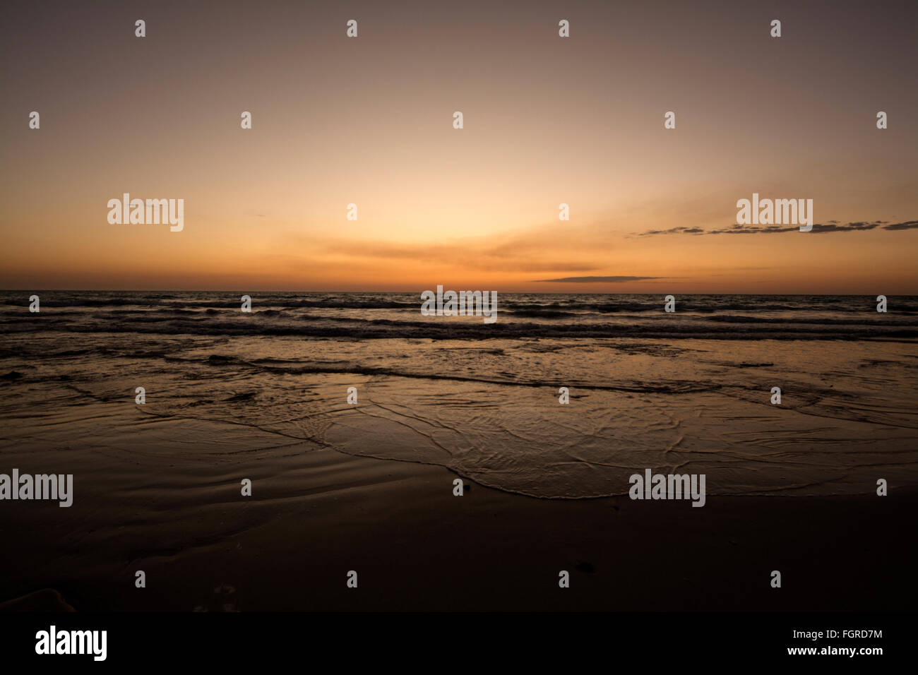 Cable beach australia hi-res stock photography and images - Alamy