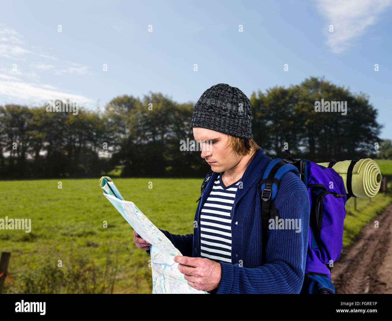 Looking maps hi-res stock photography and images - Alamy