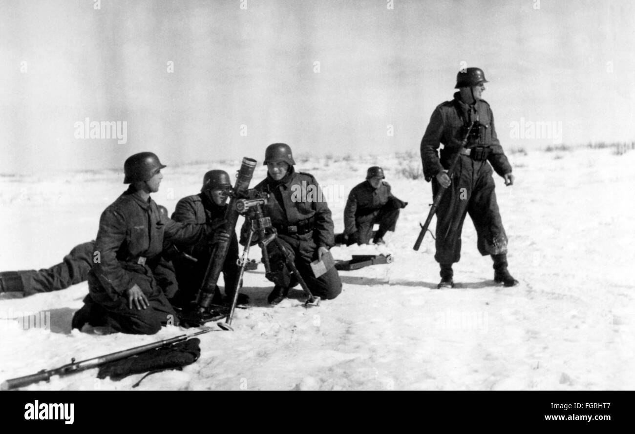 Second World War / WWII, team of German military railway engineers with ...