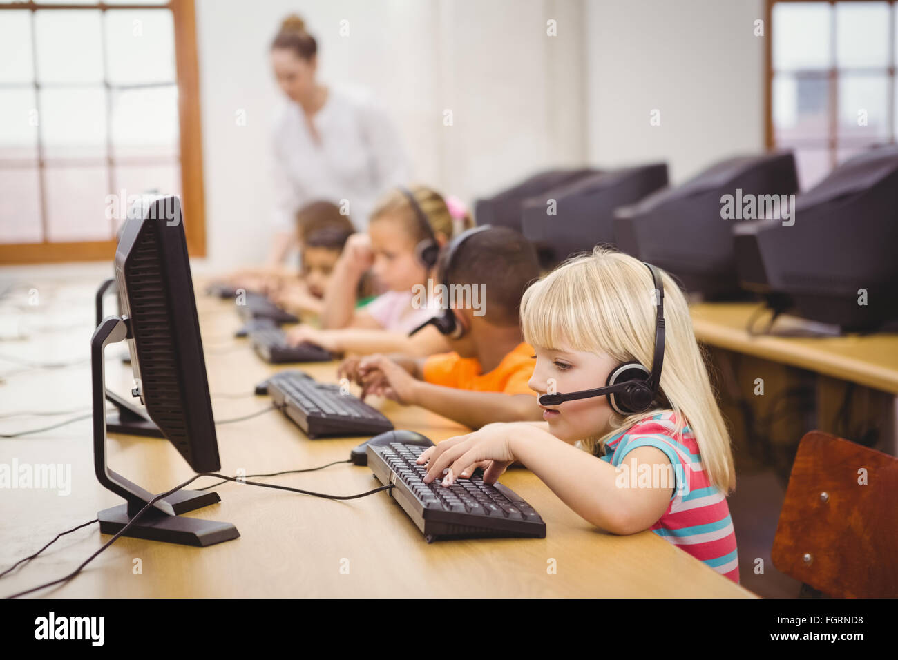 Students using computers in the classroom Stock Photo - Alamy