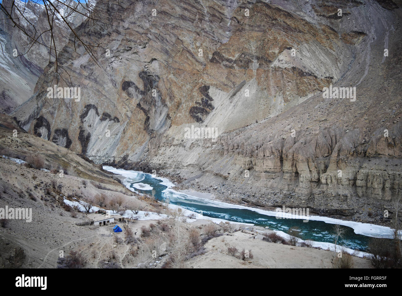 beautiful view of zanskar river from top of a mountain Stock Photo - Alamy