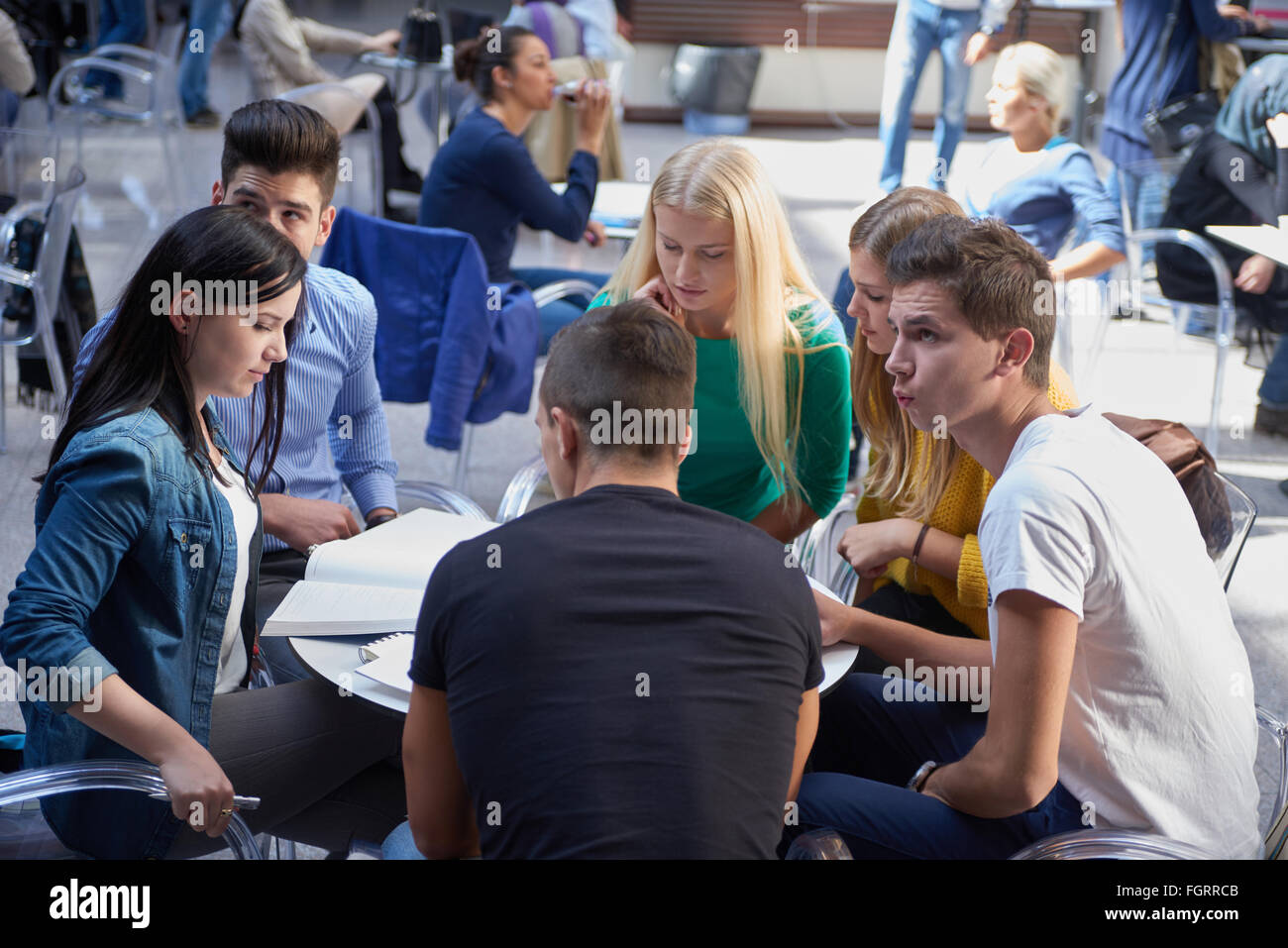 students group study Stock Photo - Alamy