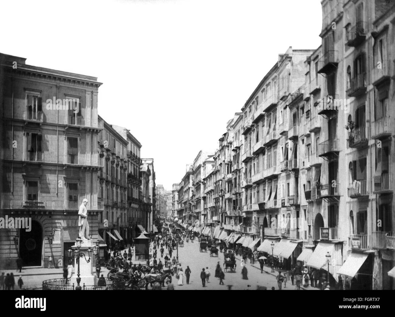 Kingdom napoli Black and White Stock Photos & Images - Alamy
