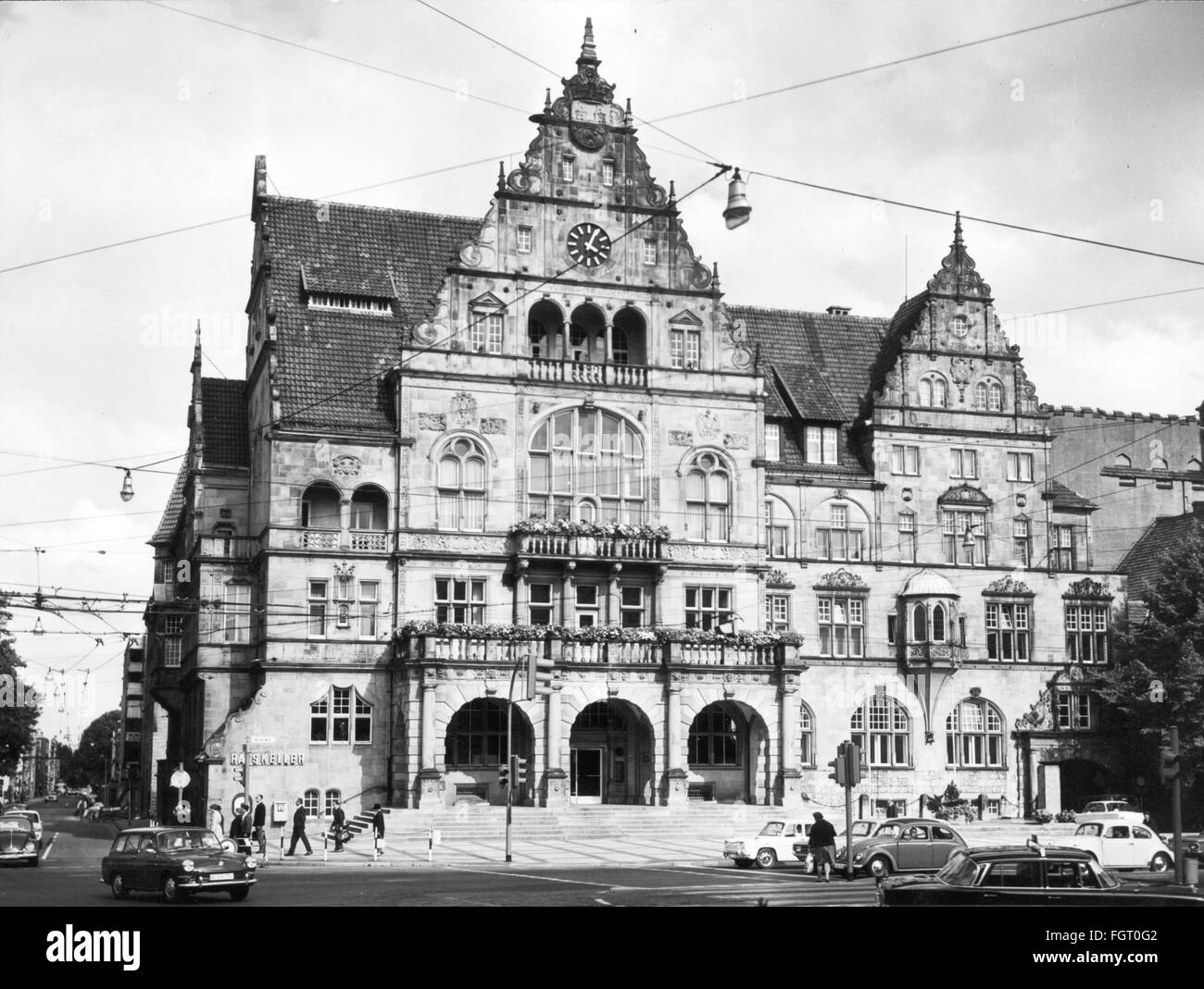 Town hall inner city Black and White Stock Photos & Images - Alamy