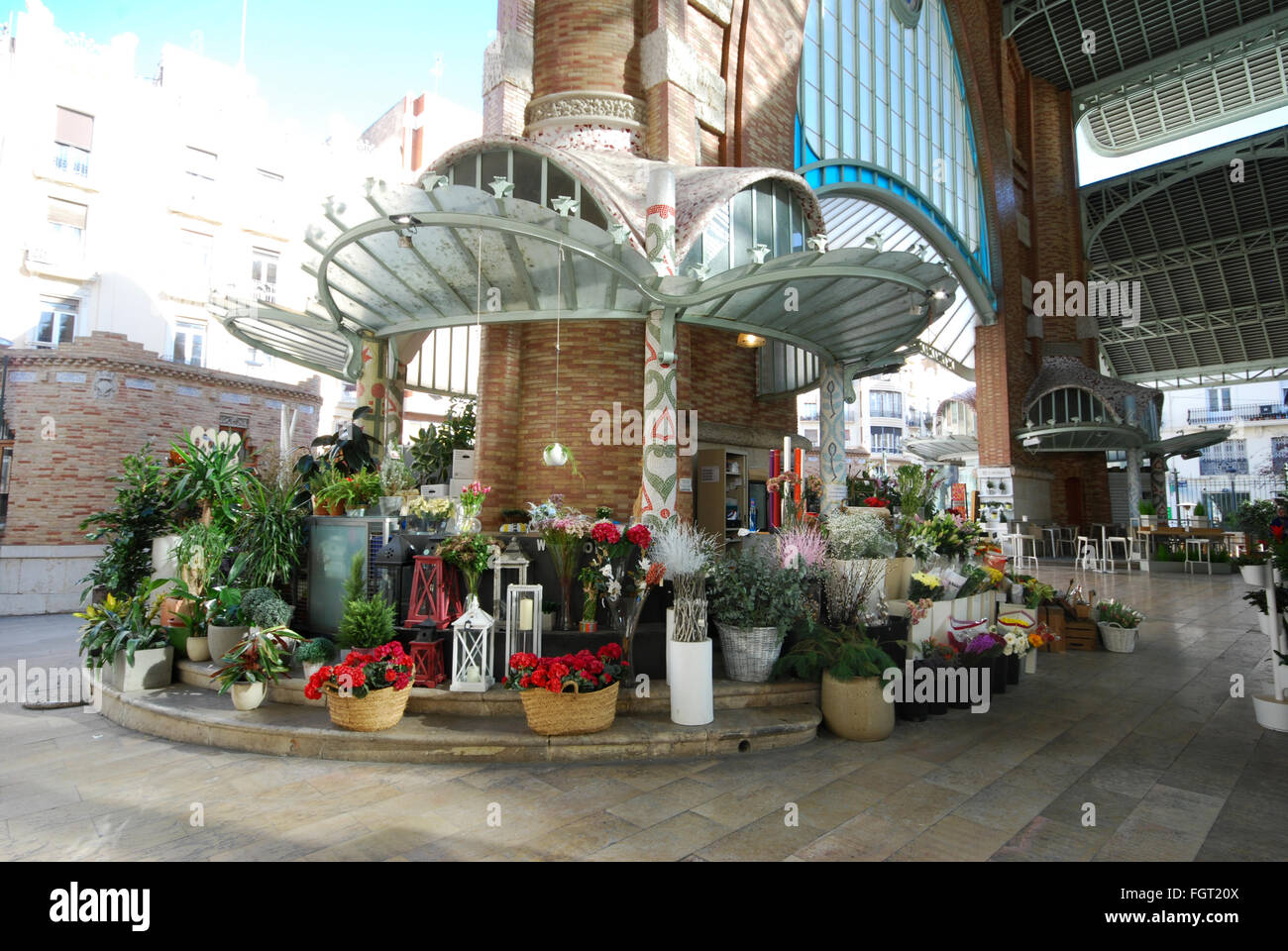 Mercado de colón valencia hi-res stock photography and images - Alamy