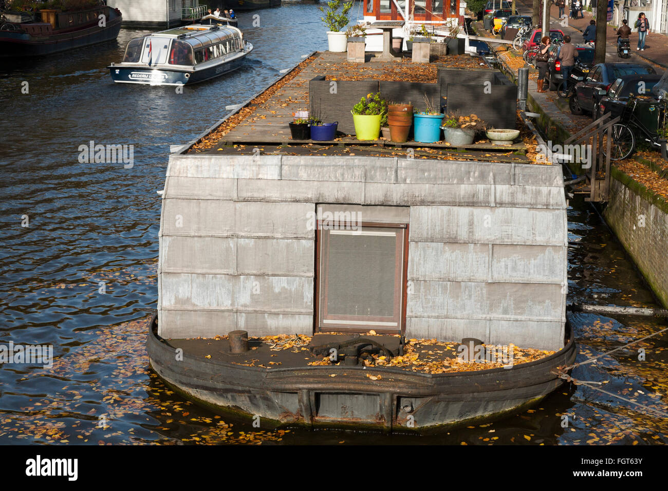 Canal barge / house boat / houseboat with lead flashing on roof to keep ...