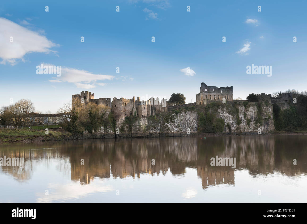 High castles hi-res stock photography and images - Alamy