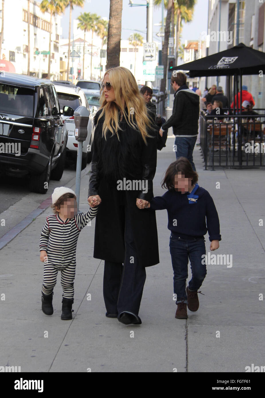 Rachel Zoe spotted out with her husband Rodger Berman and their sons ...