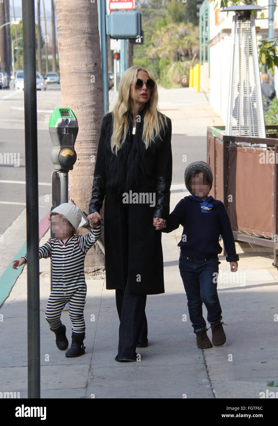 Rachel Zoe spotted out with her husband Rodger Berman and their sons ...