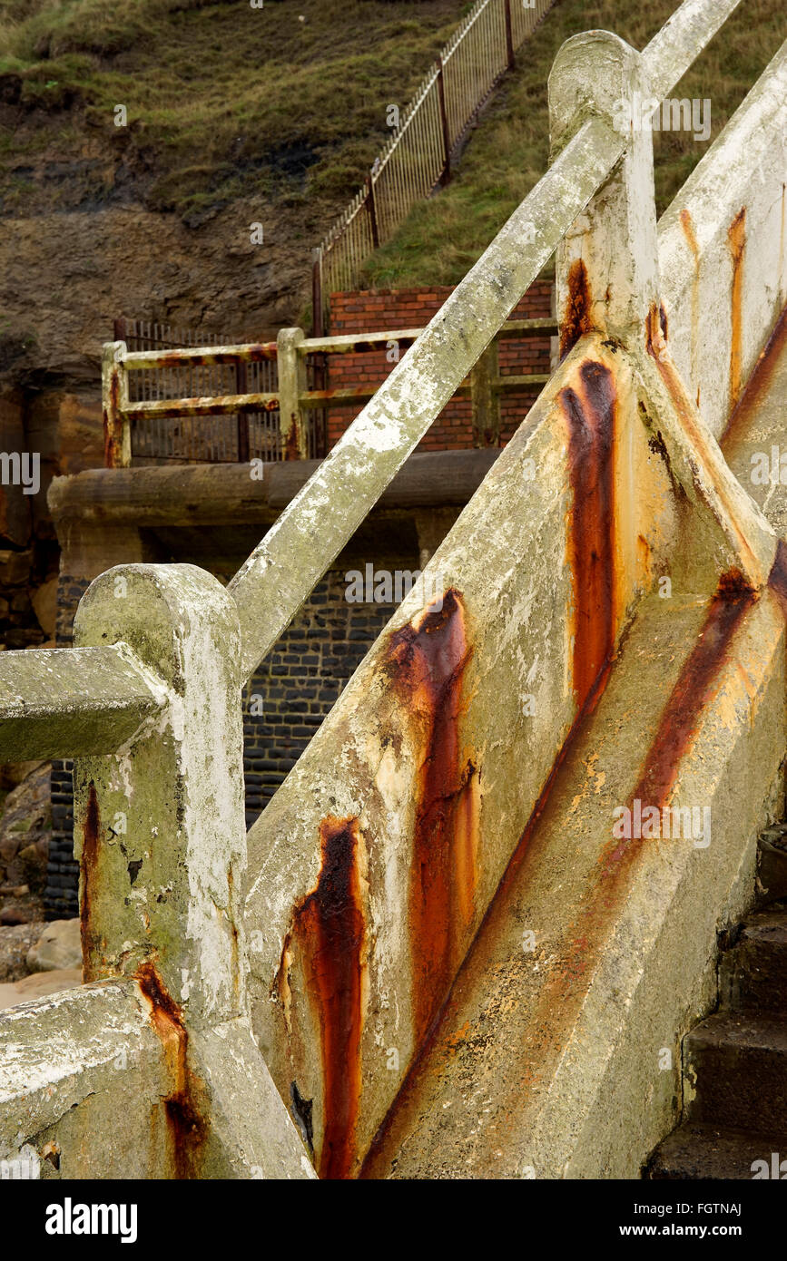The disused tidal swimming pool at Tynemouth, Tyneside, England, UK ...
