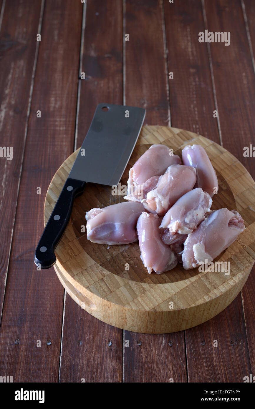 raw chicken thighs Stock Photo - Alamy