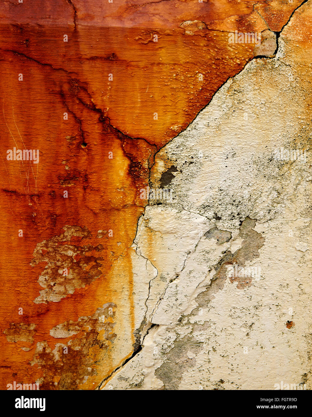 The disused tidal swimming pool at Tynemouth, Tyneside, England, UK ...