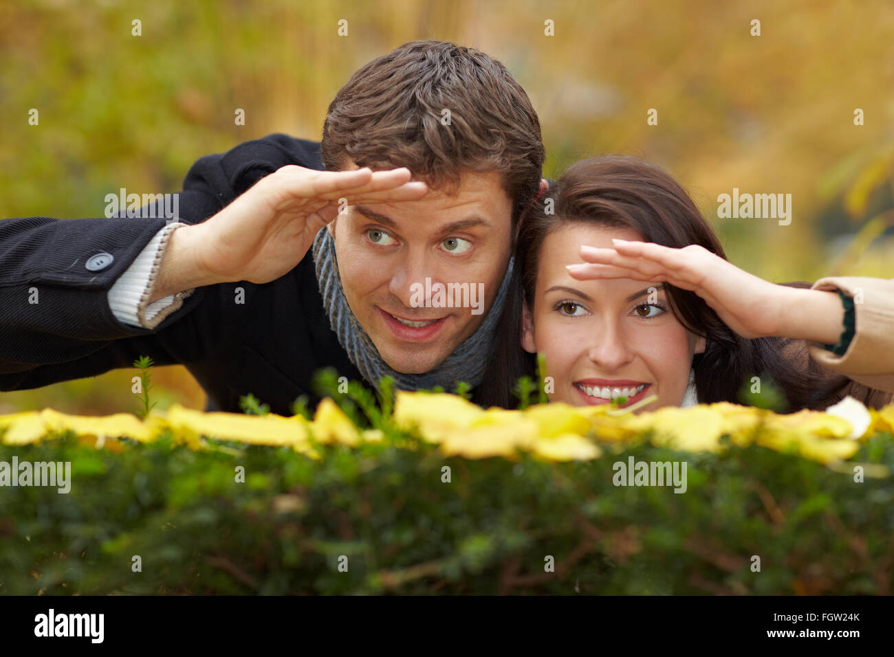 Looking over a hedge hi-res stock photography and images - Alamy