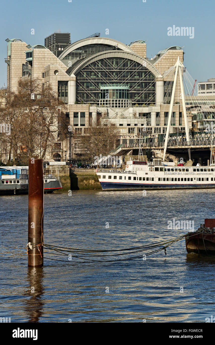 Charing Cross Station, London Stock Photo - Alamy